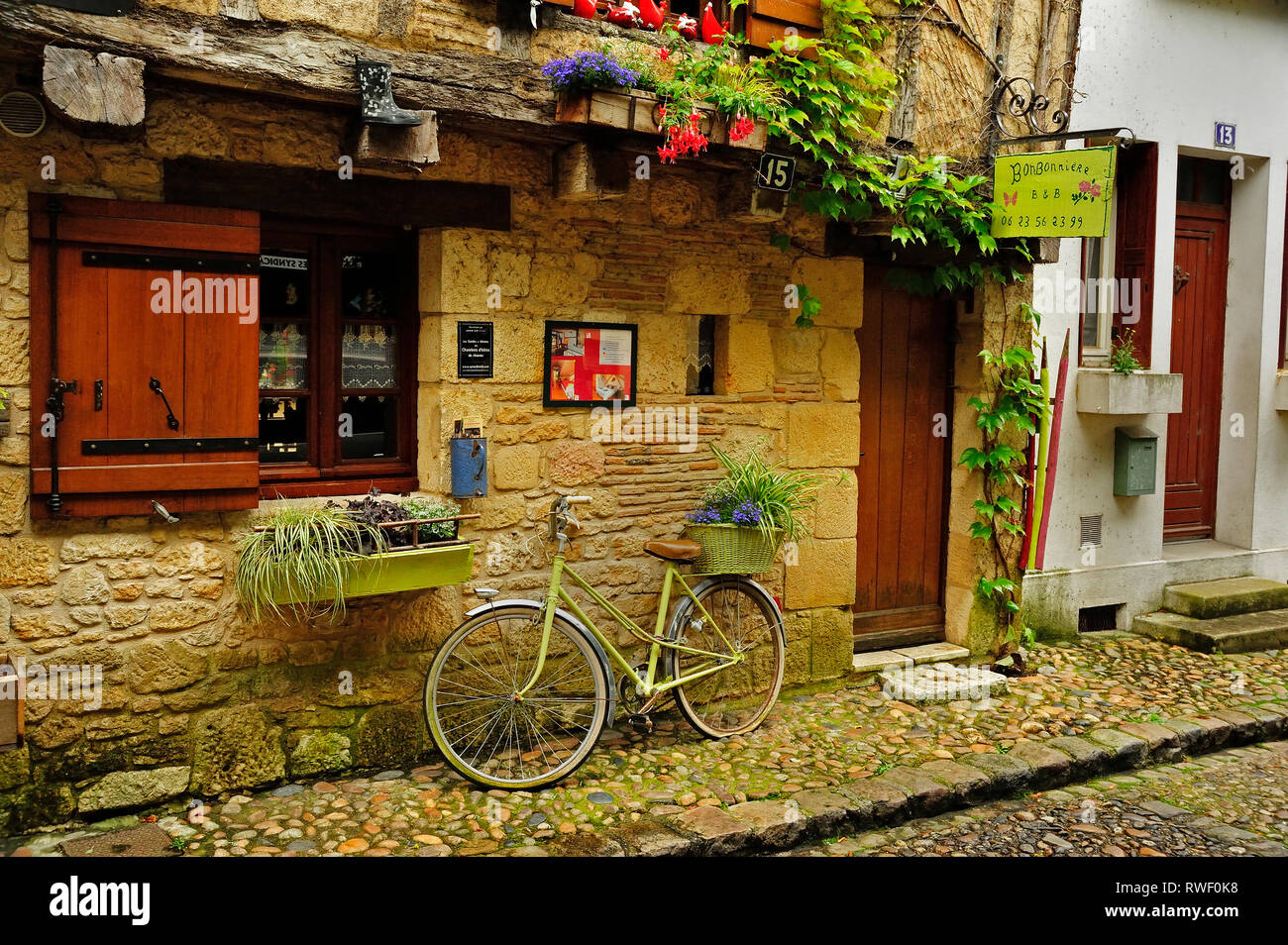 Chambre hi-res stock photography and images - Alamy