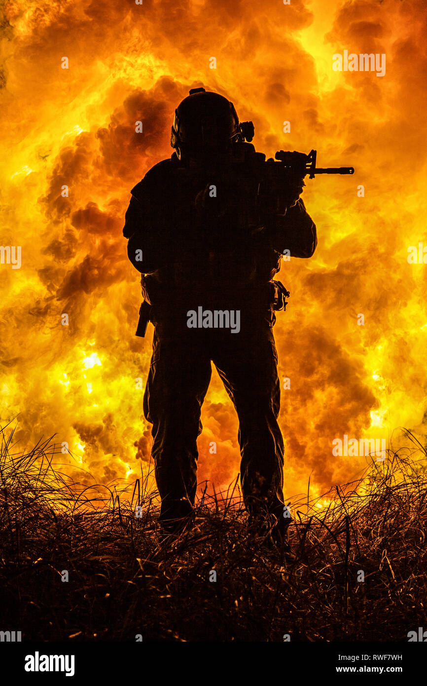 Special operation forces operator hi-res stock photography and images ...