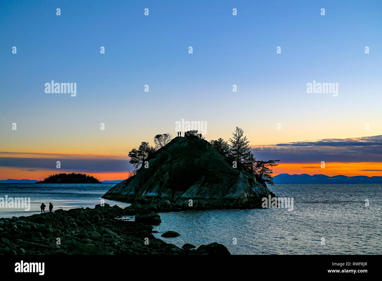 Canada west hi-res stock photography and images - Alamy
