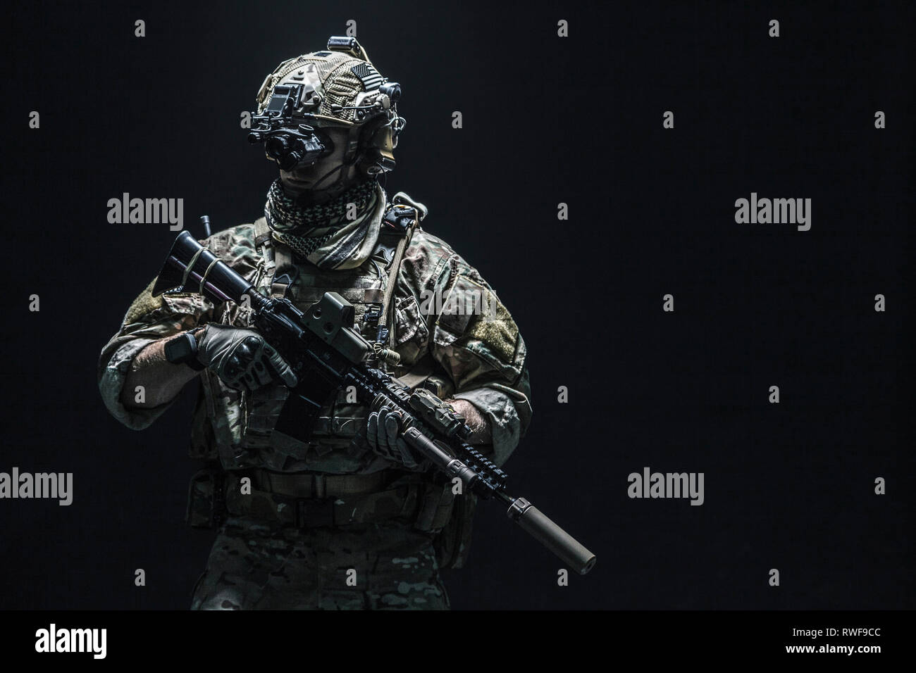 Action shot soldier rifle in hi-res stock photography and images - Alamy
