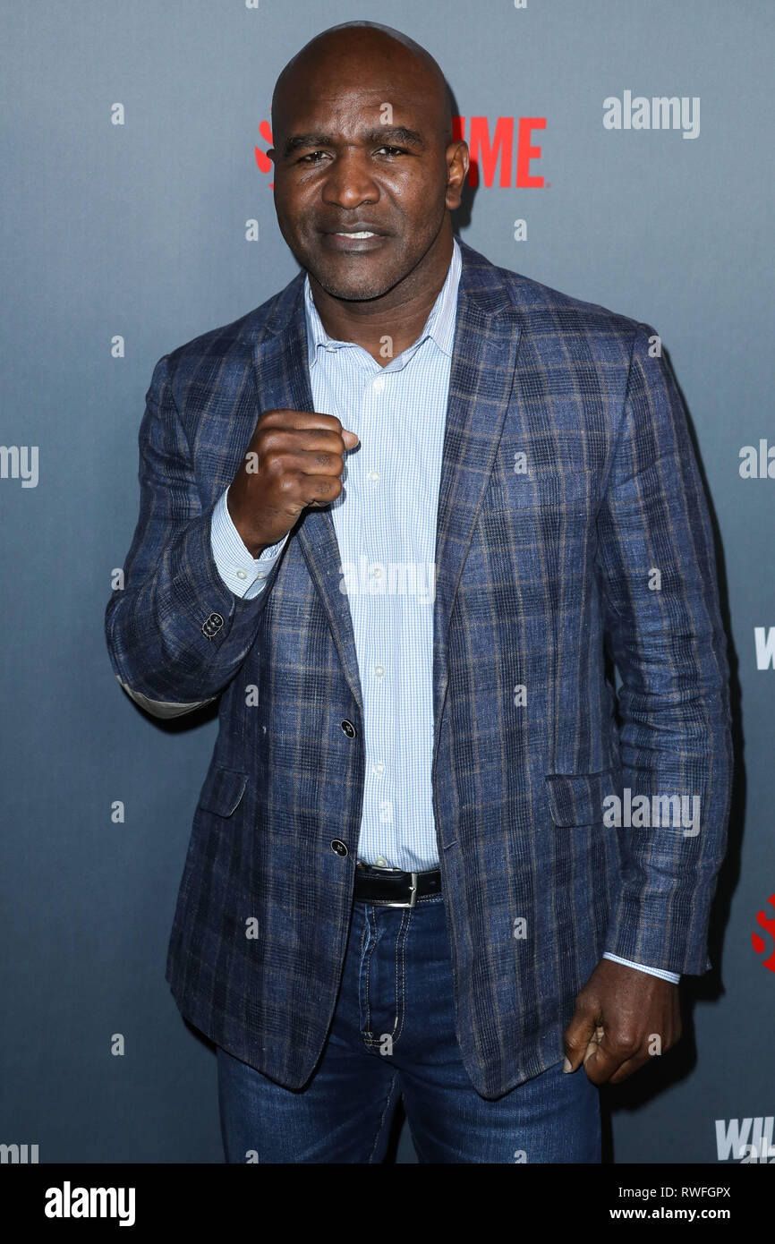 LOS ANGELES, CA, USA - DECEMBER 01: Boxer Evander Holyfield arrives at ...