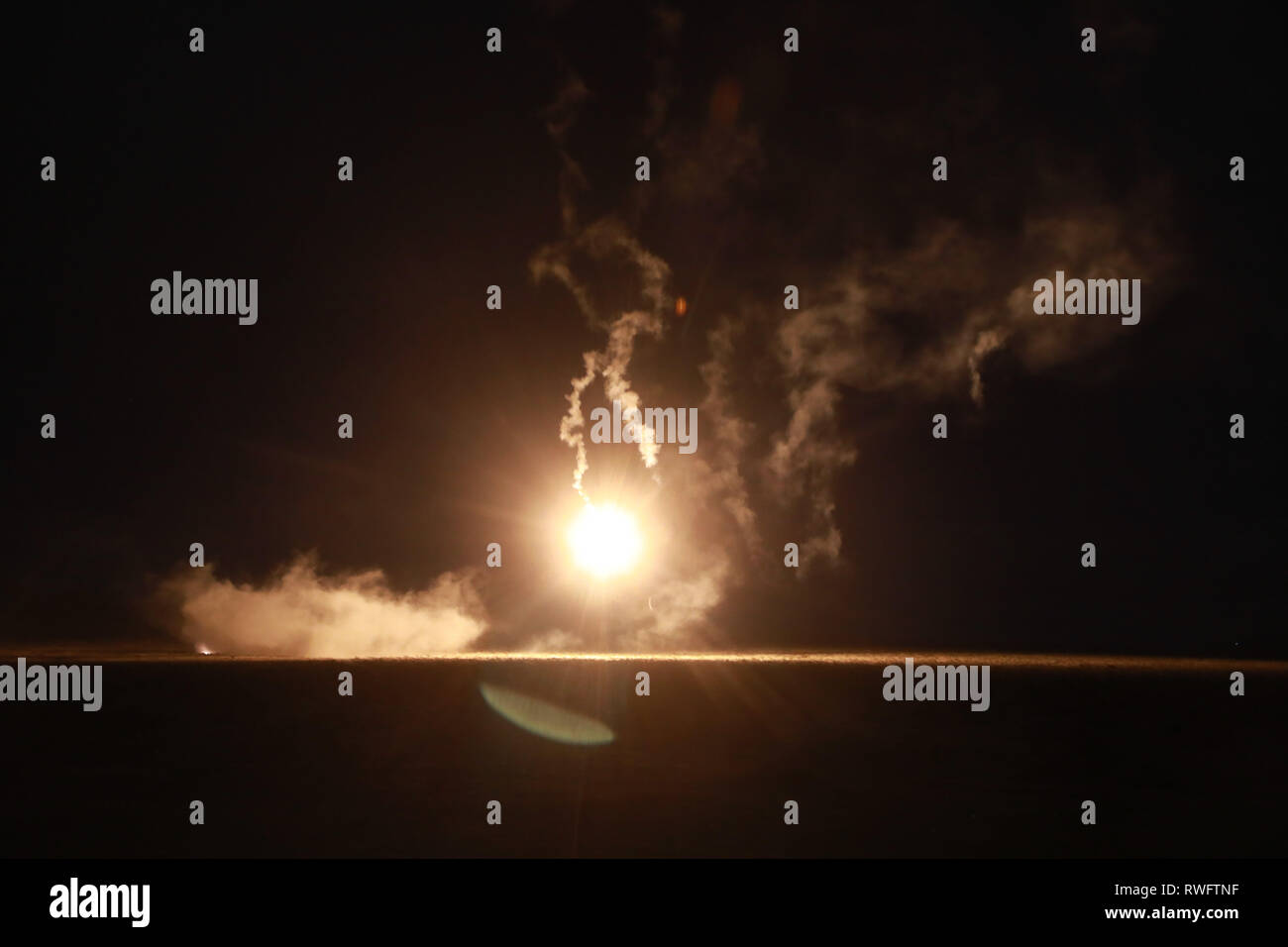 U.S. Army Soldiers assigned to 1st Stryker Brigade Combat Team, 25th ...