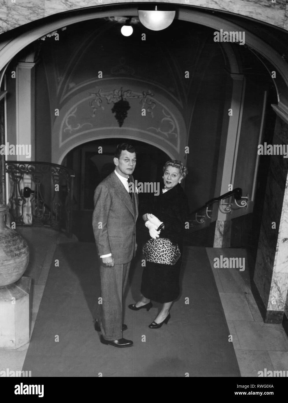 Cotten hi-res stock photography and images - Alamy