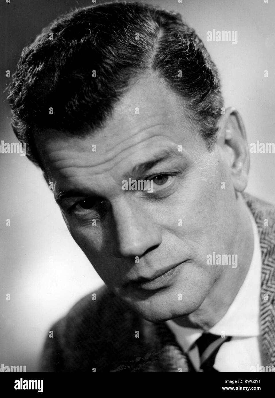 Joseph cotten hi-res stock photography and images - Alamy