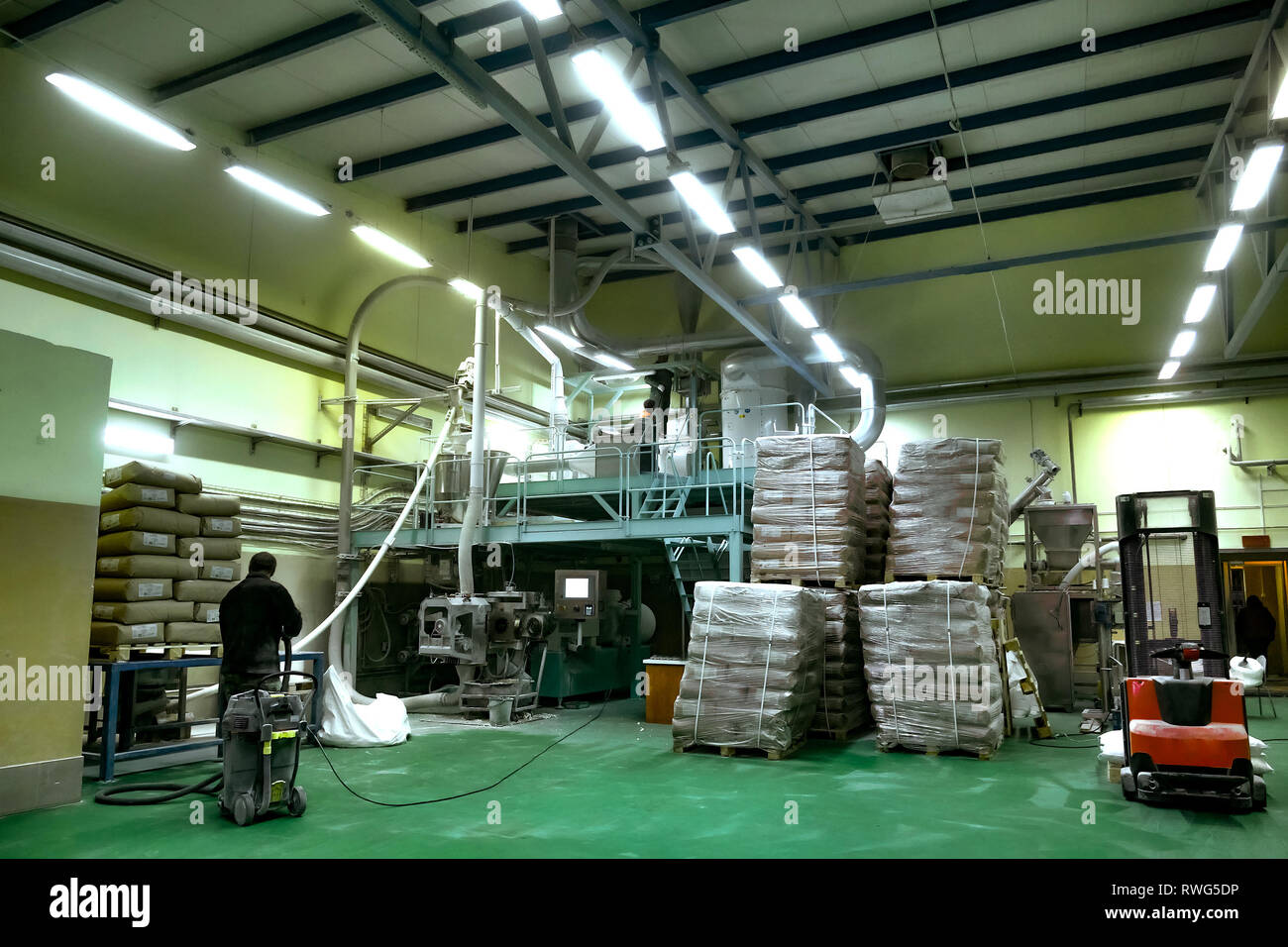 production of potato starch Stock Photo - Alamy