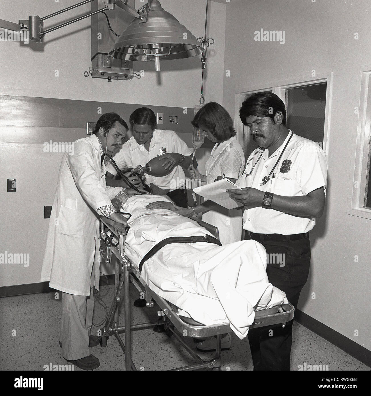 1970s us hospital hi-res stock photography and images - Alamy
