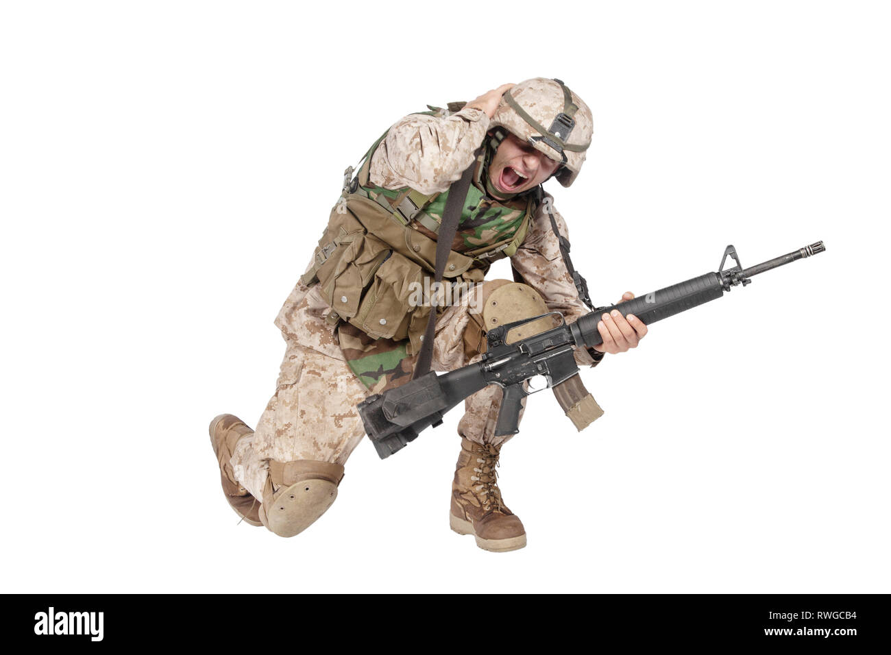 Crouching Soldier High Resolution Stock Photography and Images - Alamy