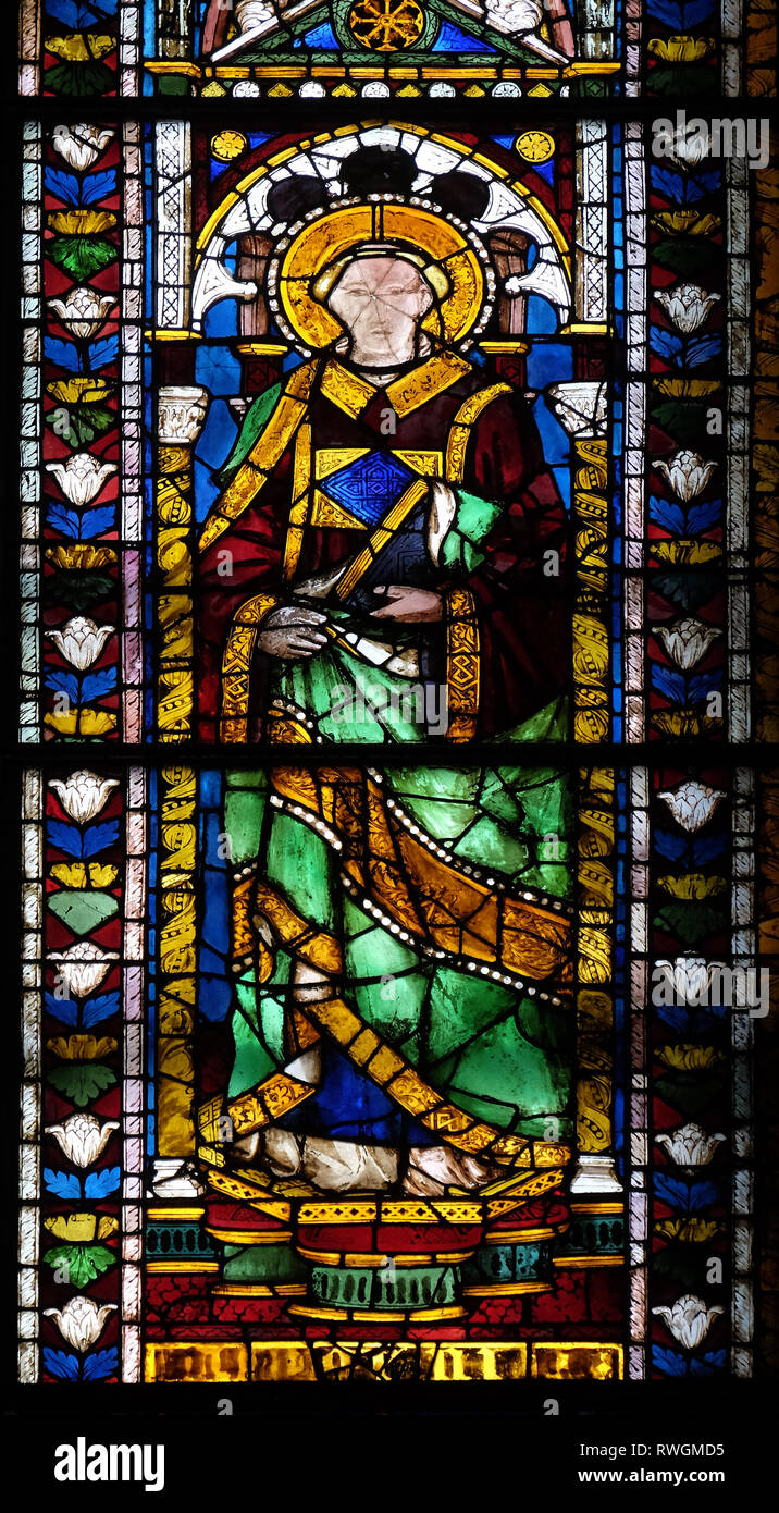 Stained glass window in the Cattedrale di Santa Maria del Fiore ...