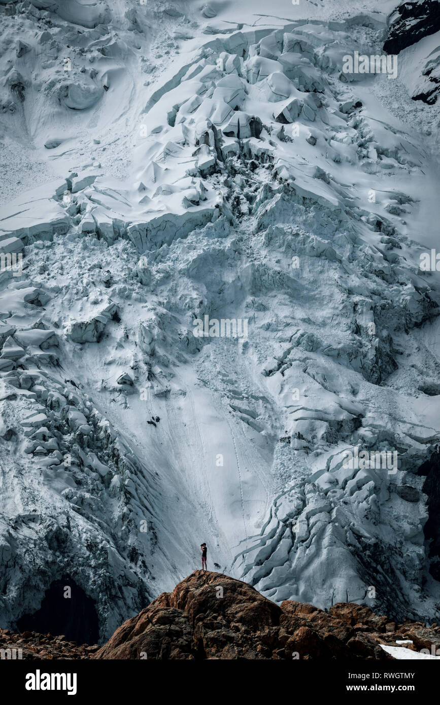 Avalanche gallery hi-res stock photography and images - Alamy