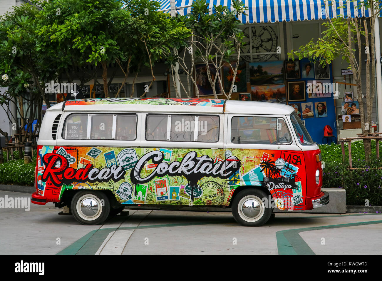 Soft drink transport hi-res stock photography and images - Alamy