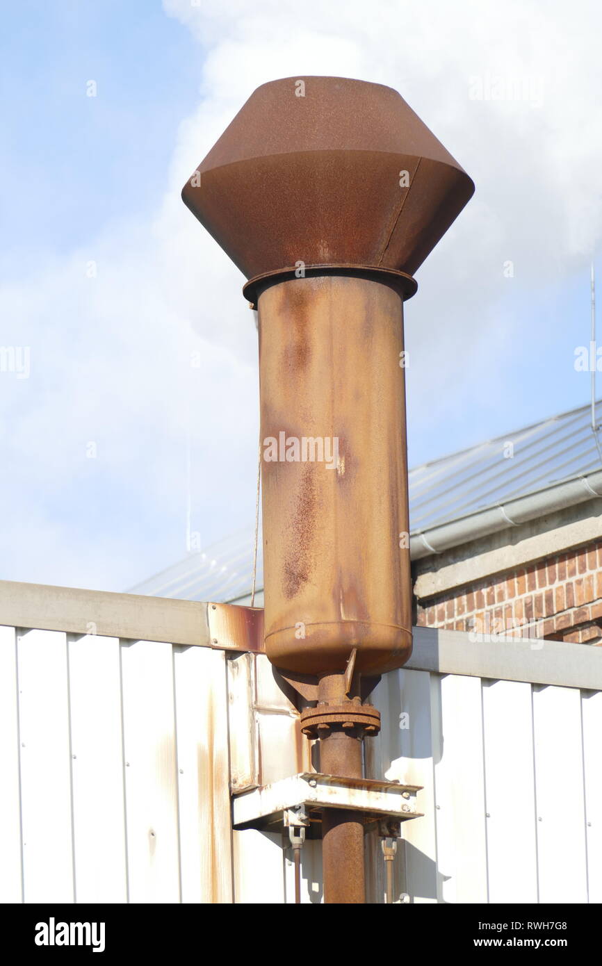 Chimney pipe hi-res stock photography and images - Alamy
