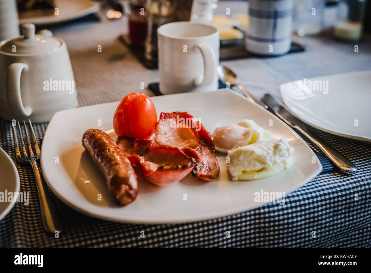 Full english breakfast hotel hi-res stock photography and images - Alamy