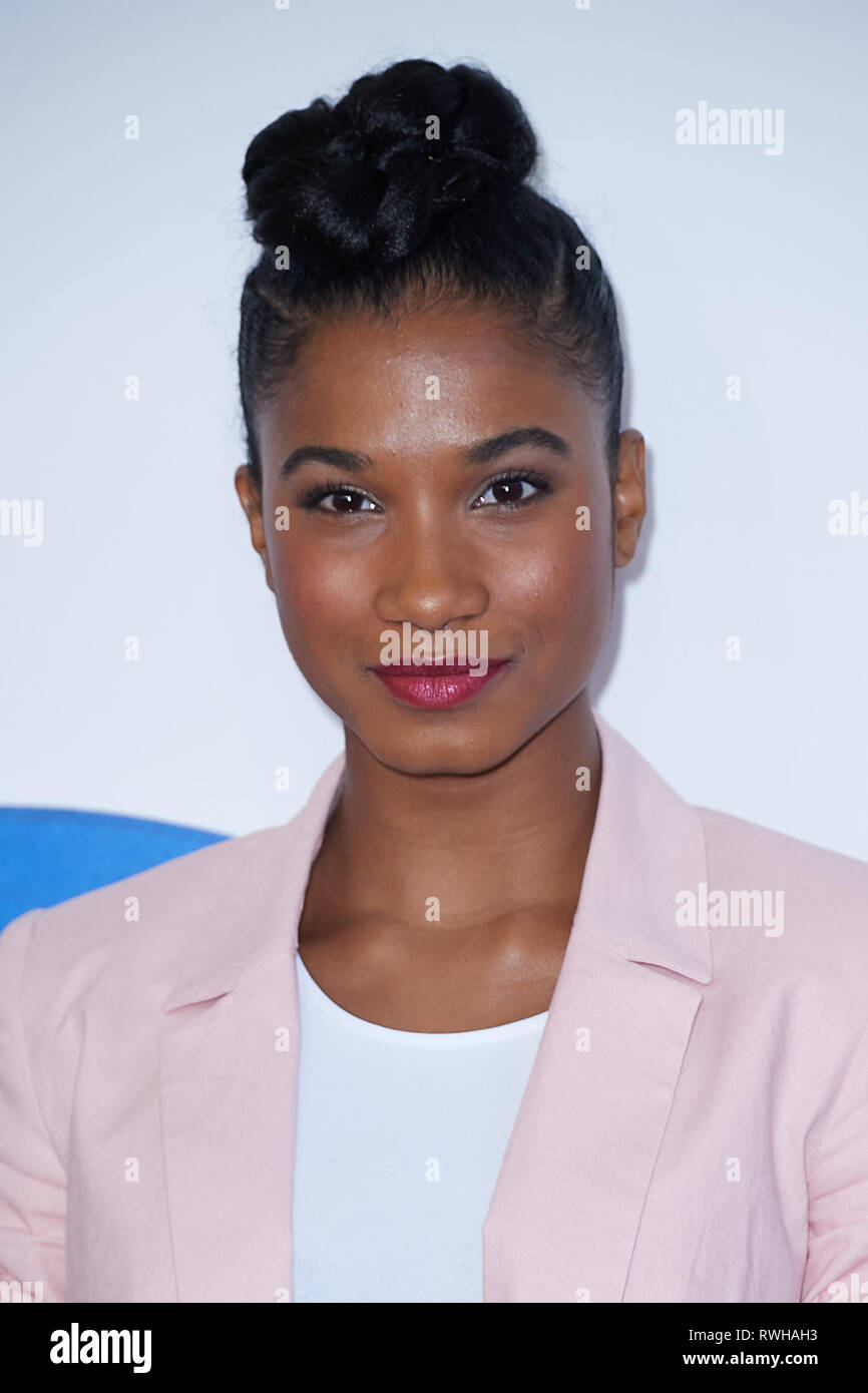 Celebrities on the red carpet for a gala screening of The Kid Who Would ...