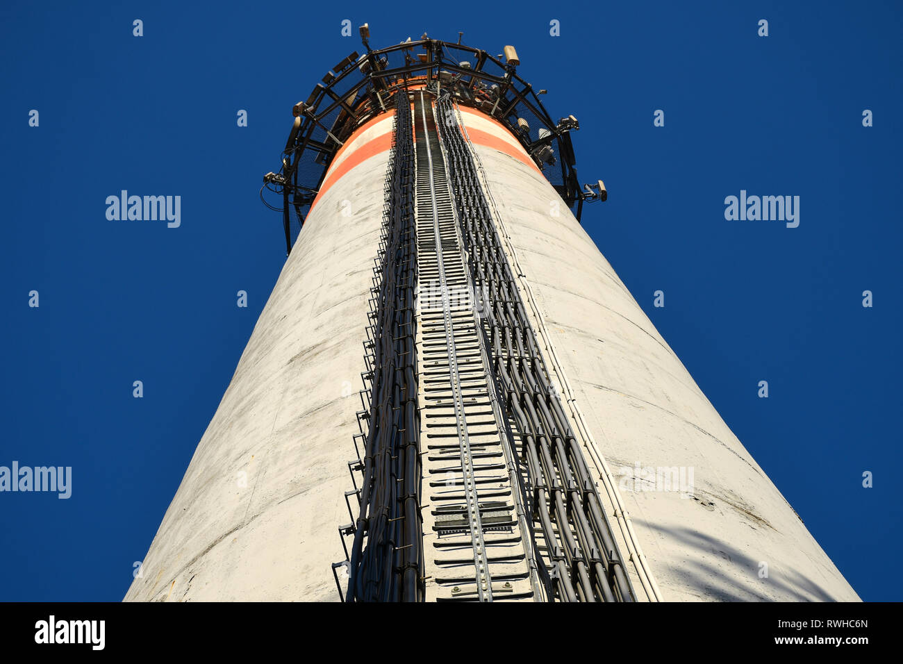Cell tower cables hi-res stock photography and images - Alamy
