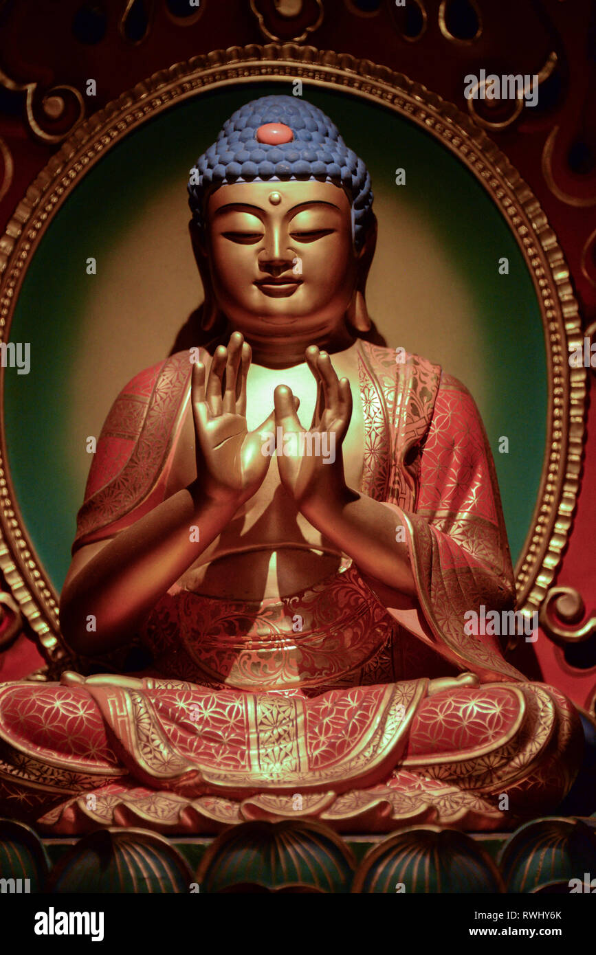 Asia, Singapore, Buddha Tooth Relic Temple and Museum Stock Photo - Alamy