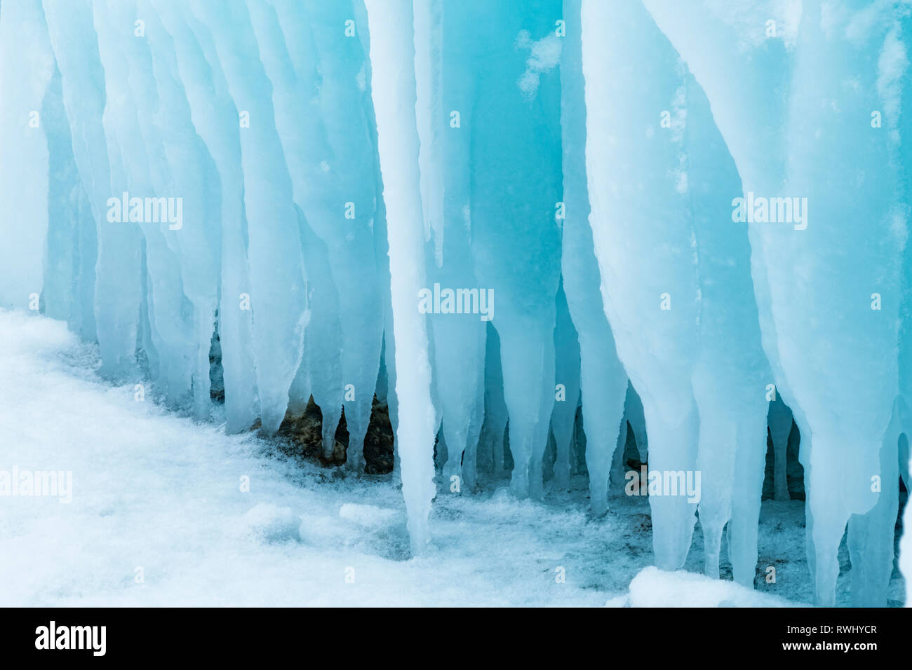 Icicle detail formed on ice encased rocks hi-res stock photography and ...