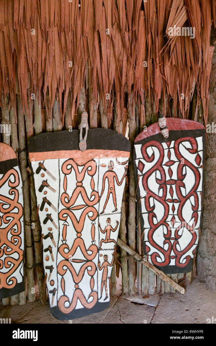 Huli tribe hi-res stock photography and images - Alamy