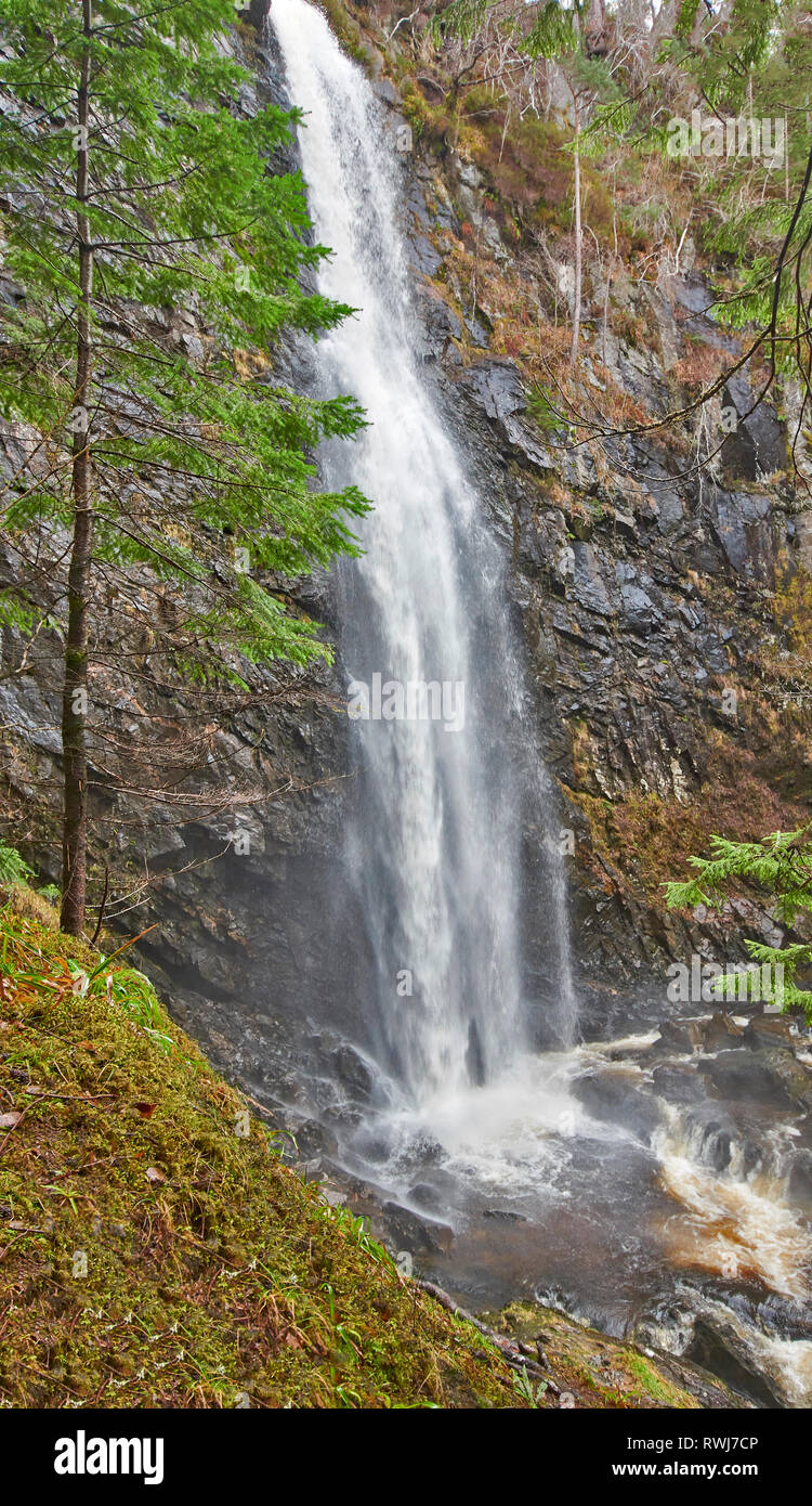 Plodda falls and river hi-res stock photography and images - Alamy