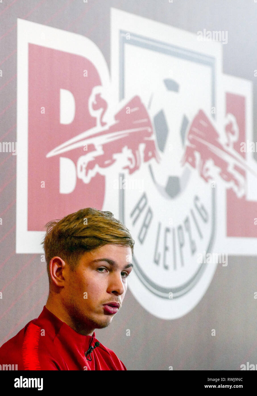 Emile smith rowe leipzig hi-res stock photography and images - Alamy