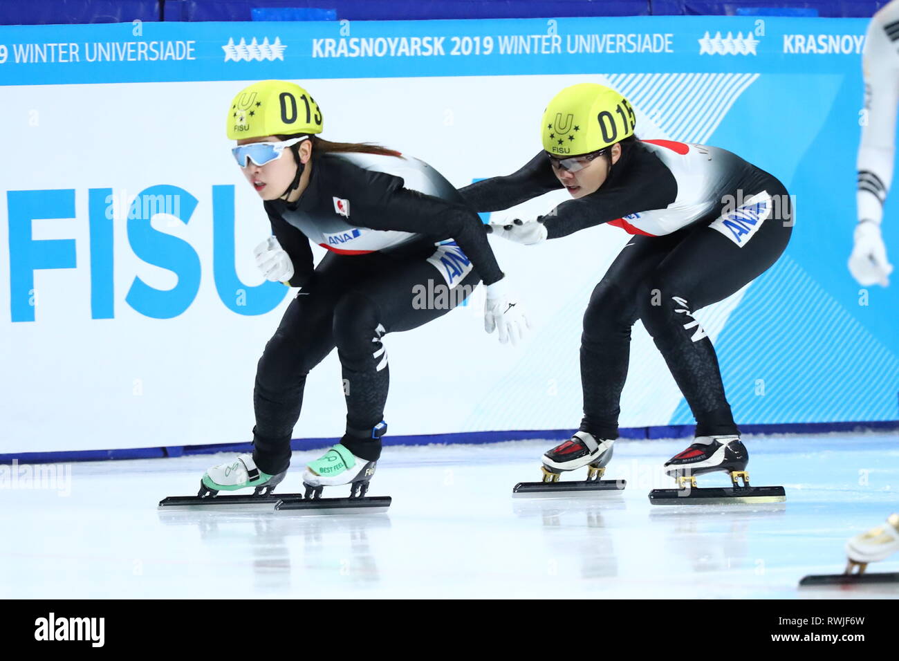 Arena Sever, Krasnoyarsk, Russia. 6th Mar, 2019. (L-R) Yuna Koike ...