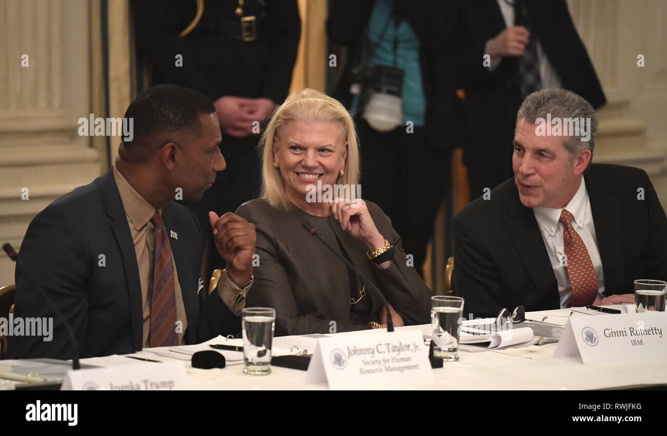 Ginni rometty hi-res stock photography and images - Alamy