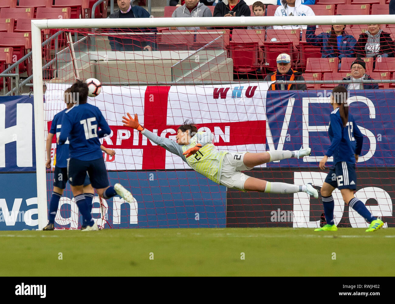 March 5th 2019 Tampa, Florida, USA; Japan goalkeeper Erina Yamane is ...