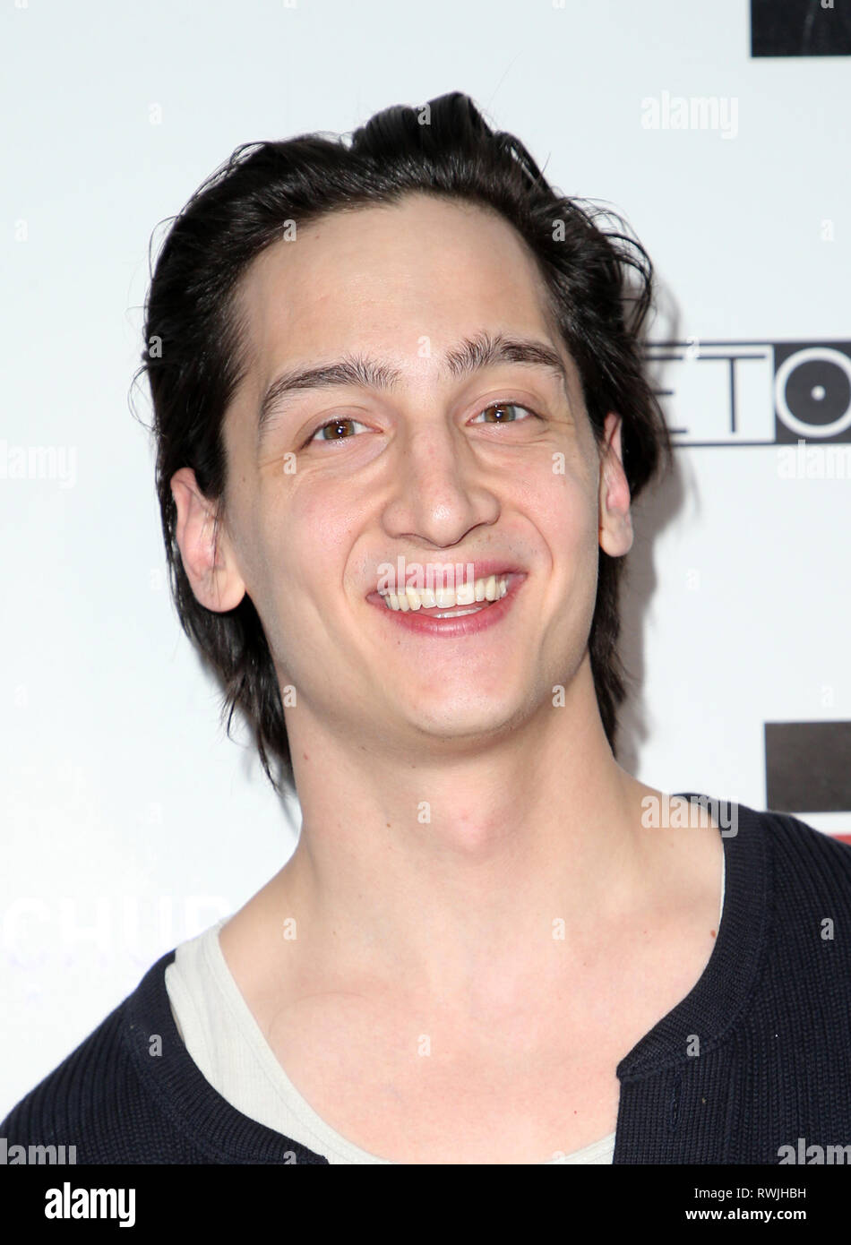 Joseph Santos High Resolution Stock Photography and Images - Alamy