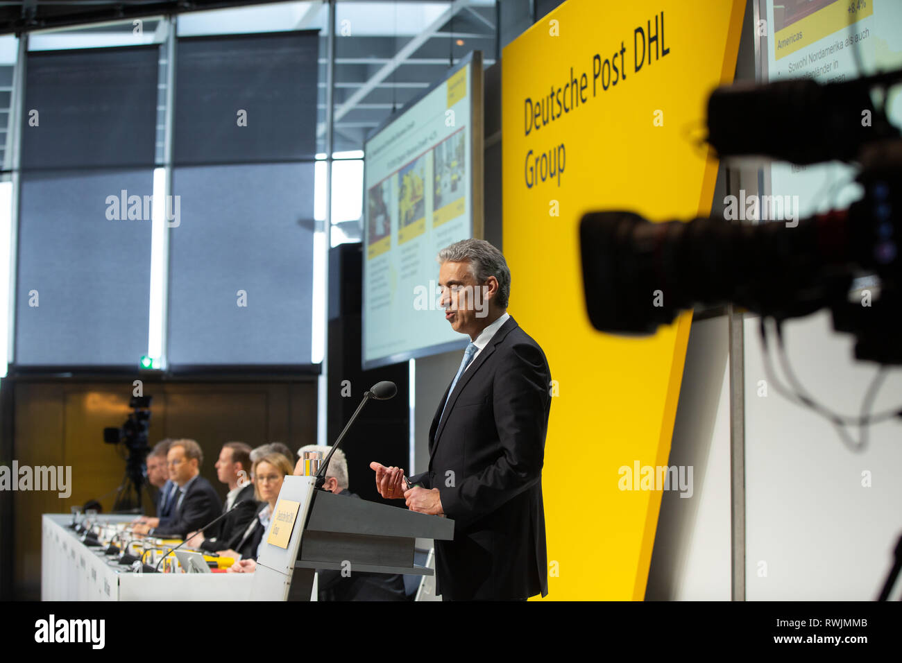 Dhl Express Ceo High Resolution Stock Photography and Images - Alamy