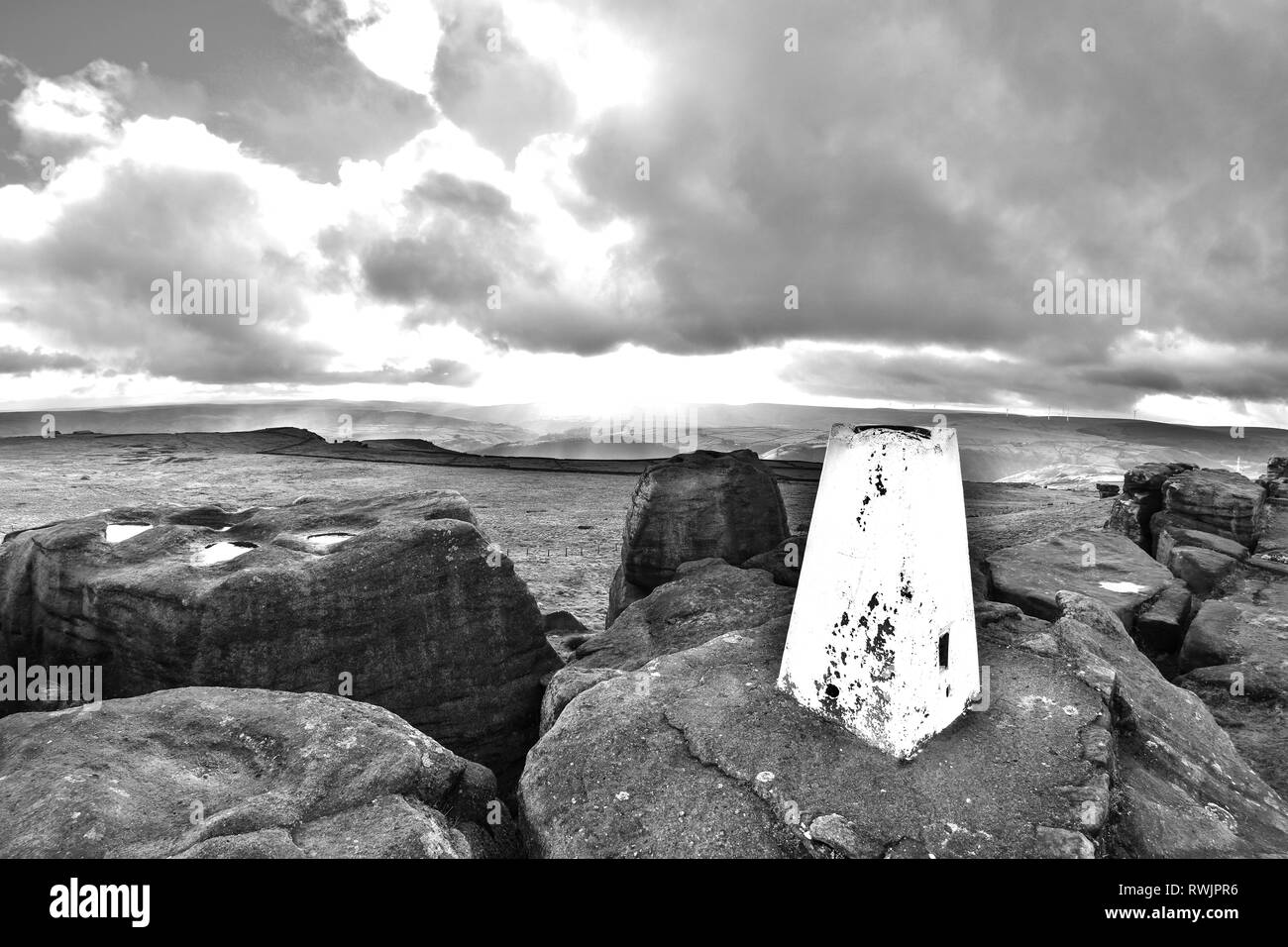 Todmorden bridestones hi-res stock photography and images - Alamy