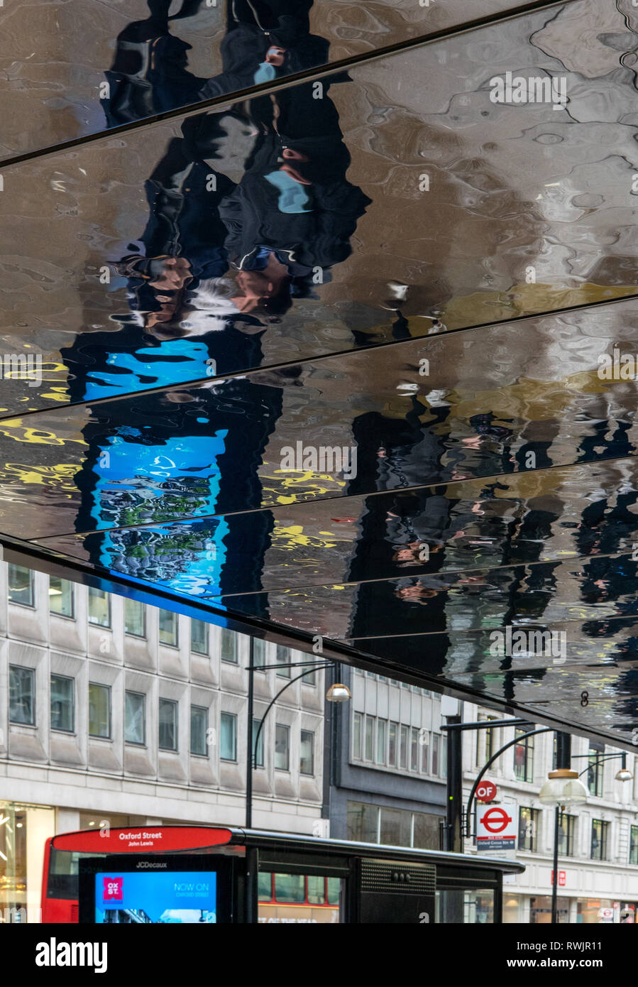 Reflections in train windows hi-res stock photography and images - Alamy