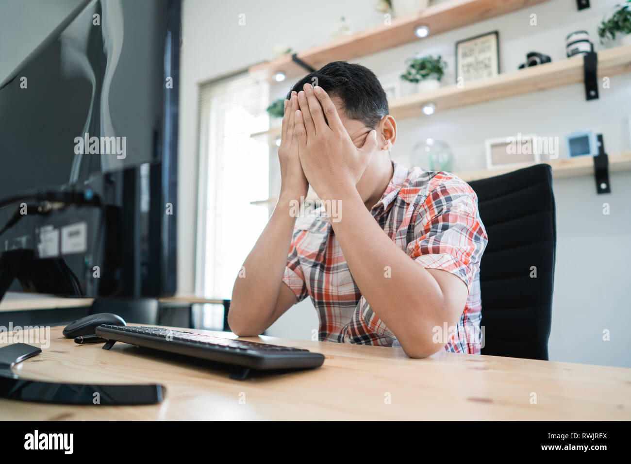 Dissapoint hi-res stock photography and images - Alamy