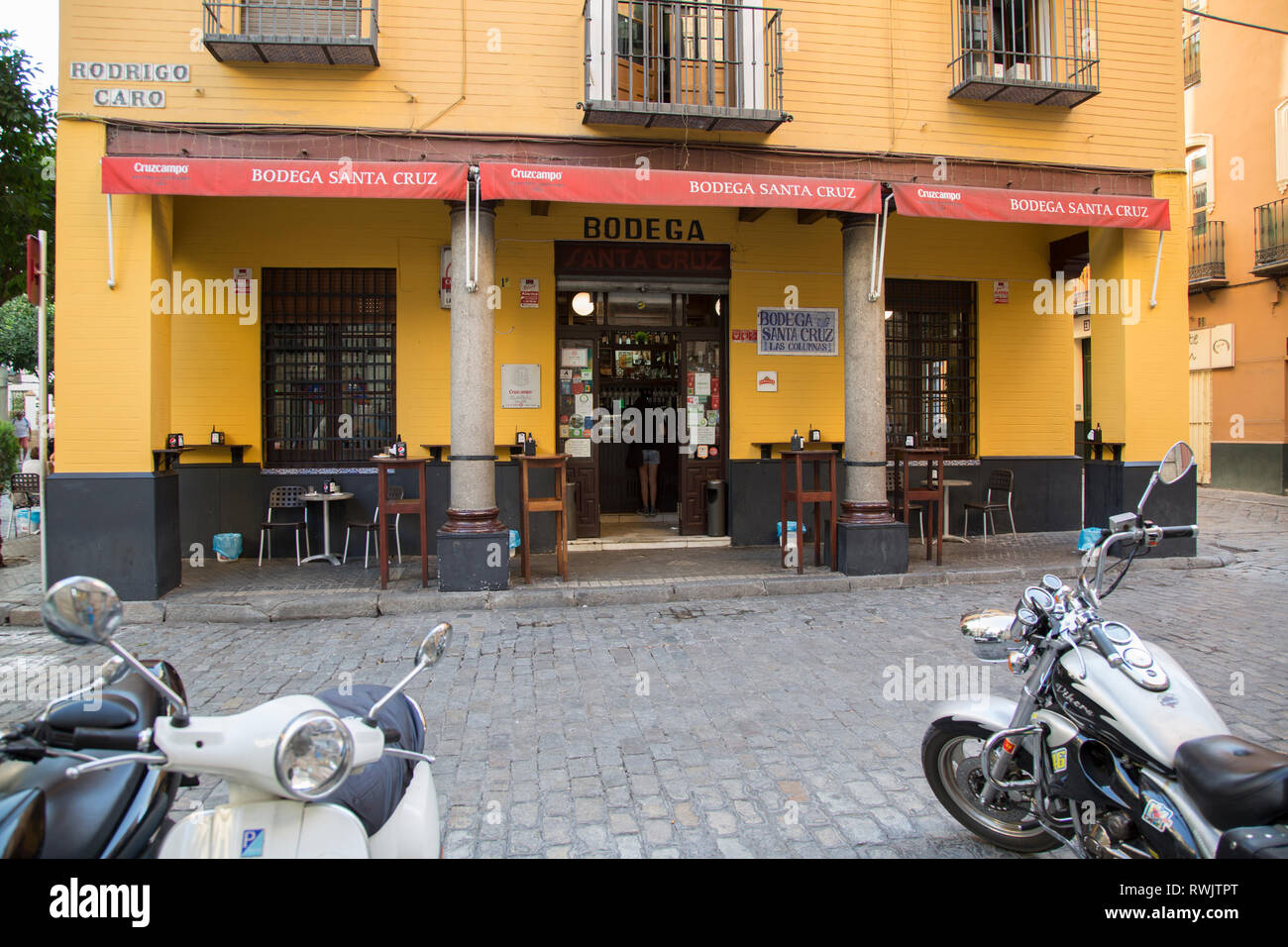 Bodega Santa Cruz; Seville; Spain Stock Photo - Alamy