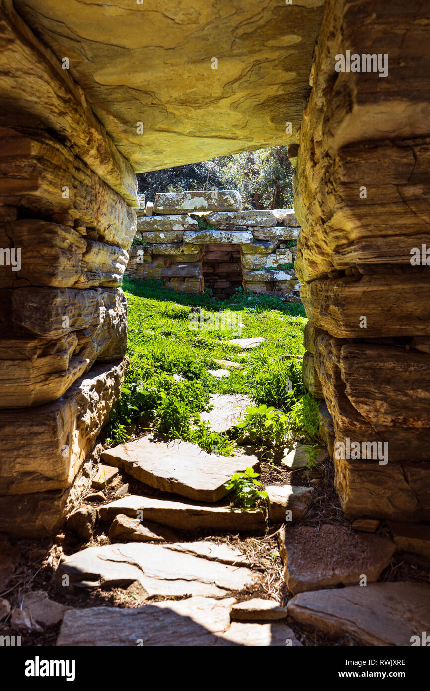 Neolithic architecture hi-res stock photography and images - Alamy