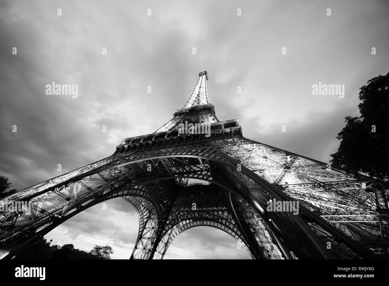 Ultra wide view Black and White Stock Photos & Images - Alamy