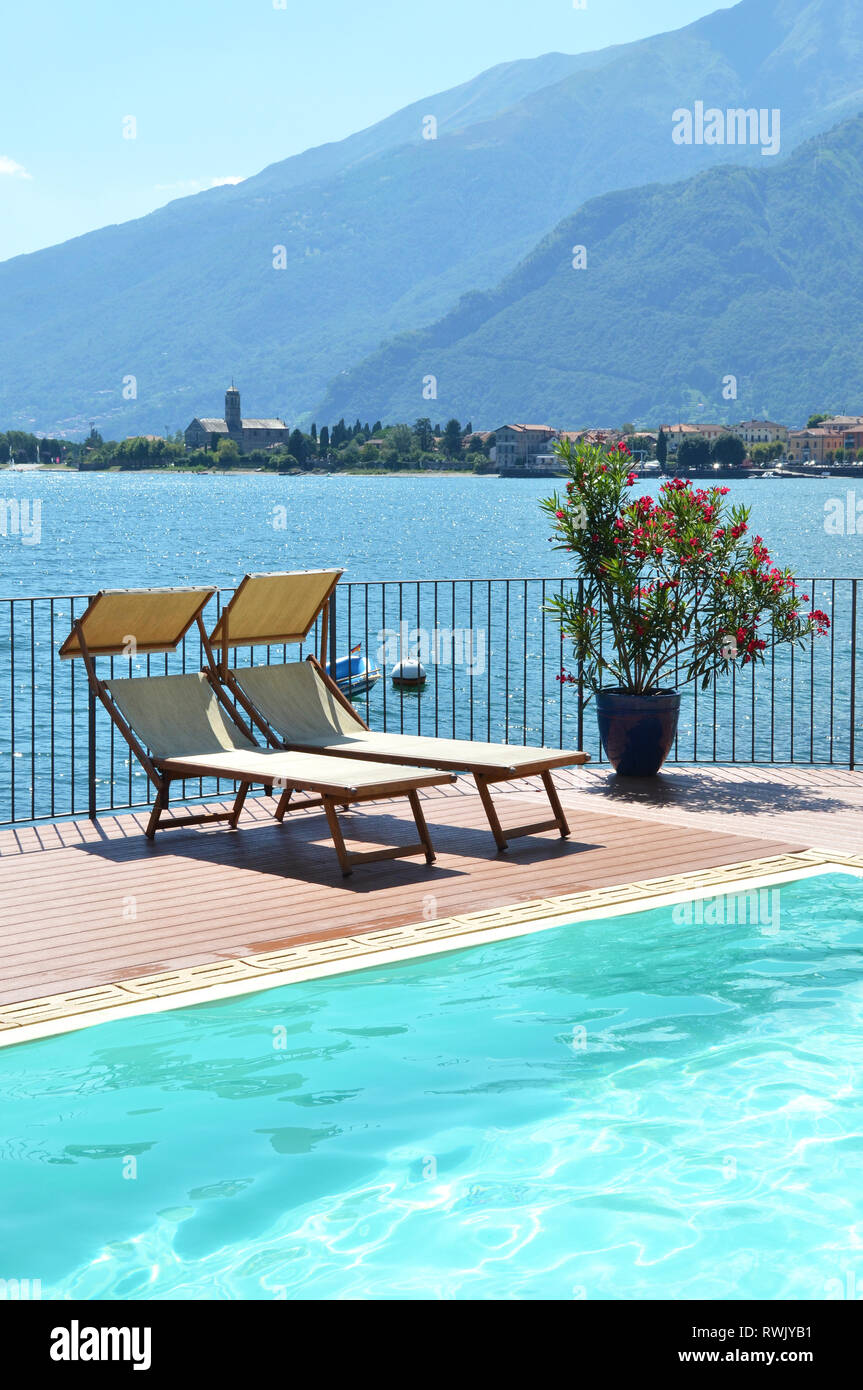 Italy hotel como swimming pool hi-res stock photography and images - Alamy