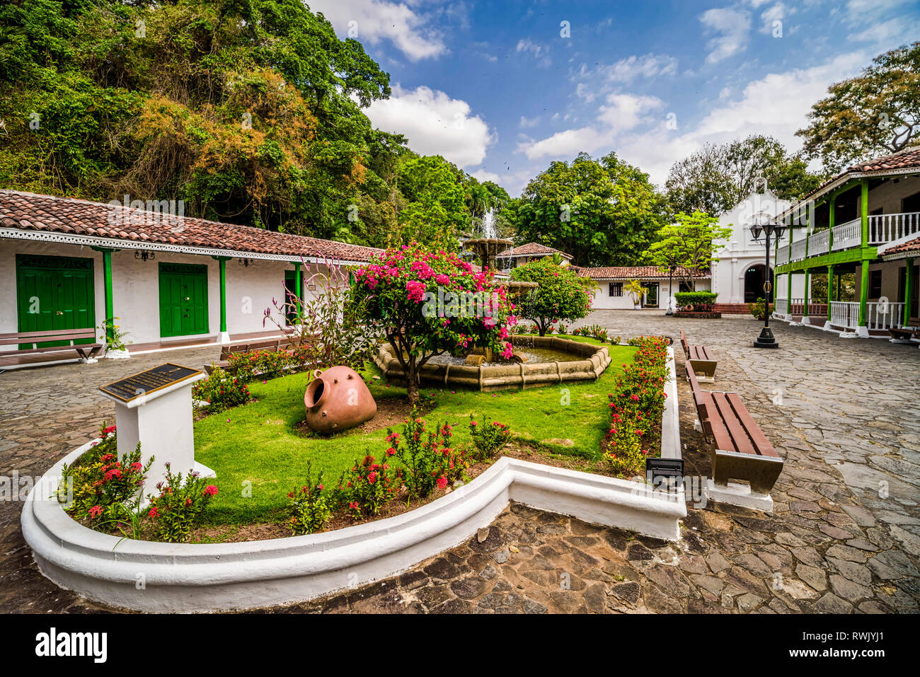 Old country village hi-res stock photography and images - Alamy