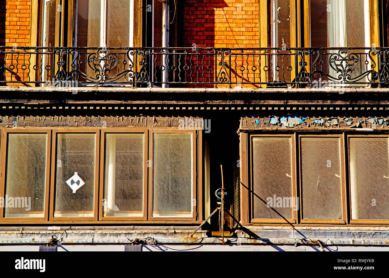 Run down Appartments, Sheffield, England Stock Photo - Alamy