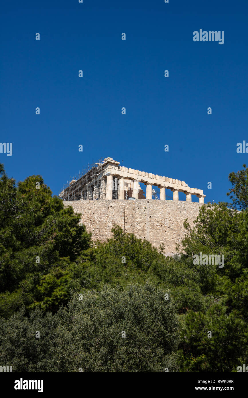 Parthenon greece vertical landscape hi-res stock photography and images ...