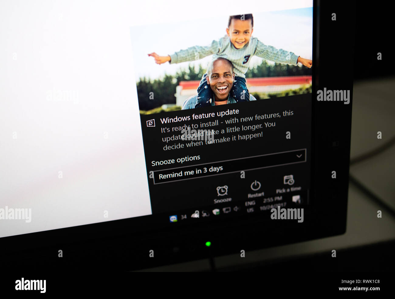 Paris, France - Ocr 24, 2017: Notification for Windows Feature Update ...