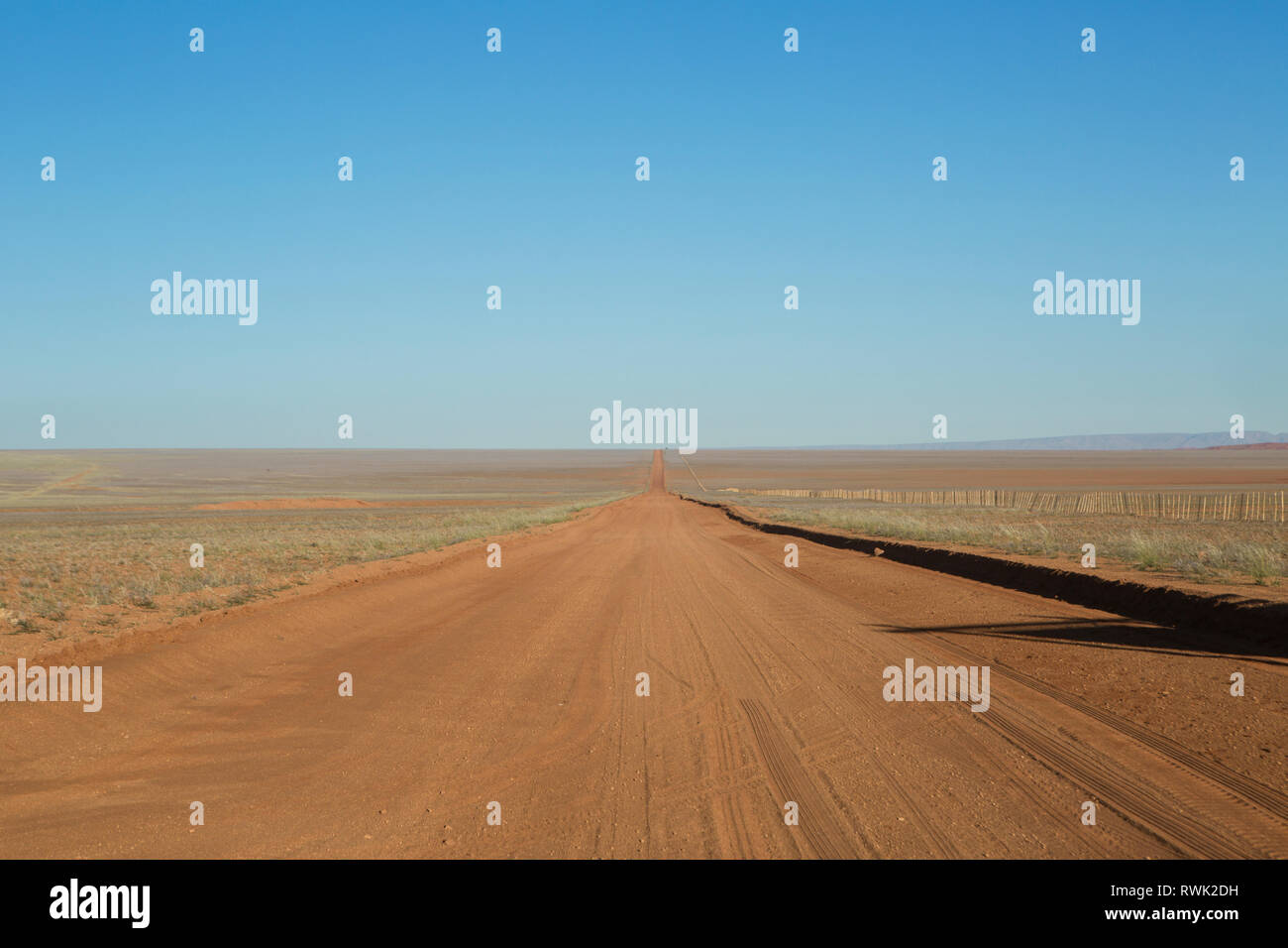 A sandy road in the Namib desert Stock Photo - Alamy