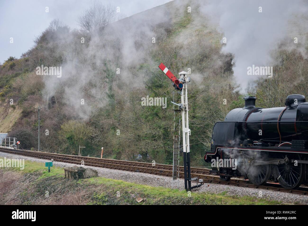 Smoke signal hi-res stock photography and images - Alamy
