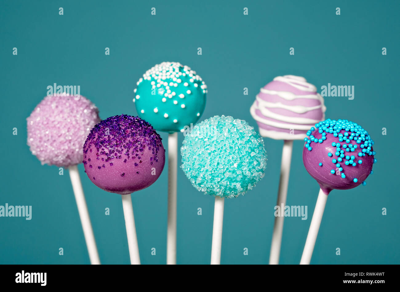 Teal cake hi-res stock photography and images - Alamy