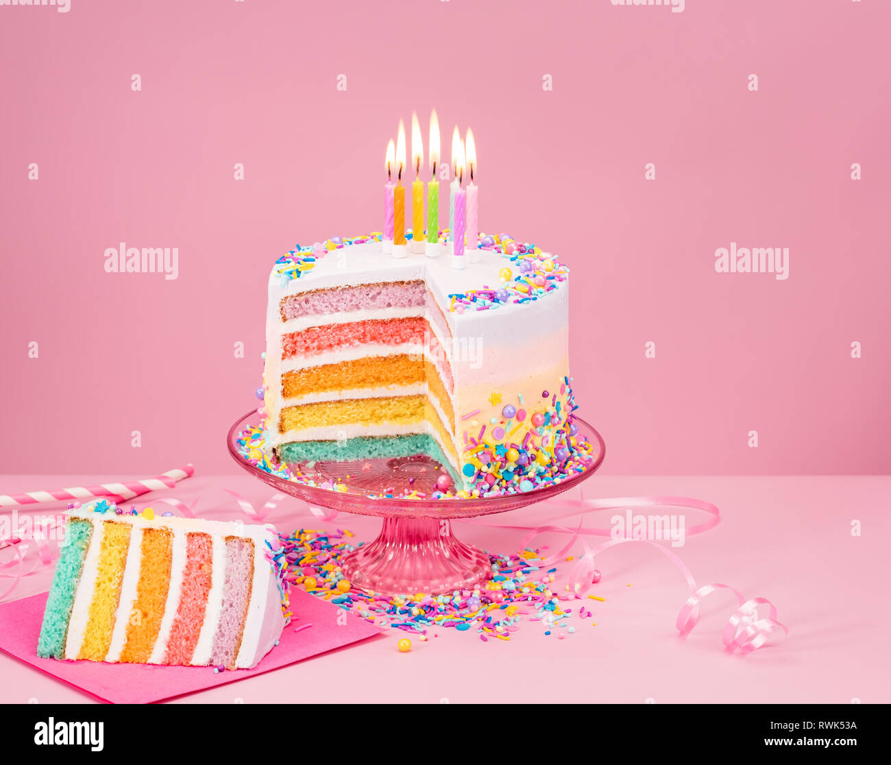 Rainbow cake hi-res stock photography and images - Alamy