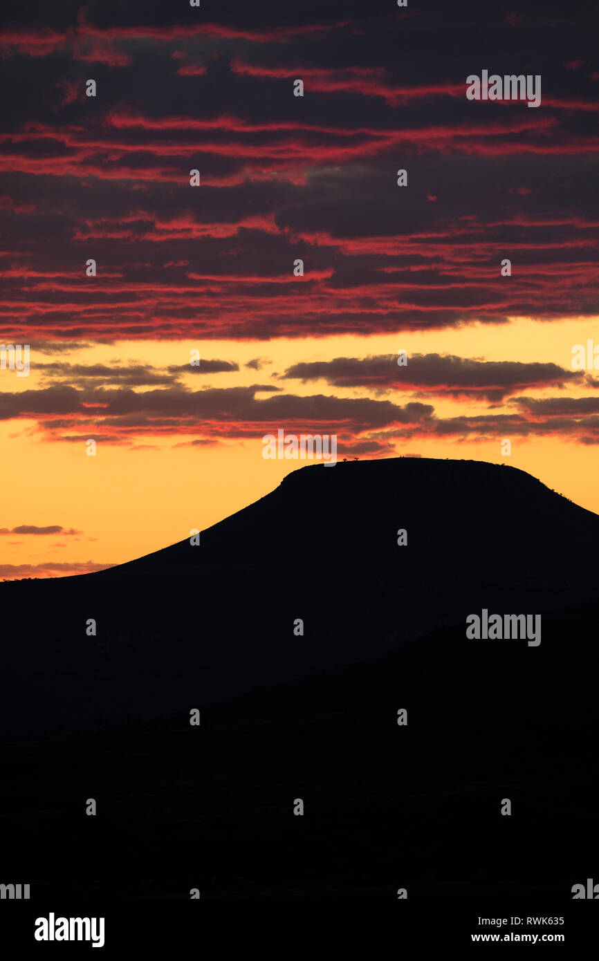 Africa pink sunset hi-res stock photography and images - Alamy