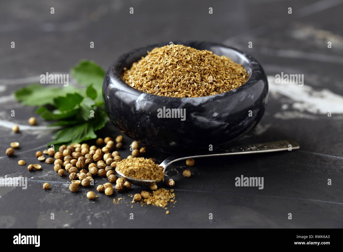 Pile of ground coriander hi-res stock photography and images - Alamy