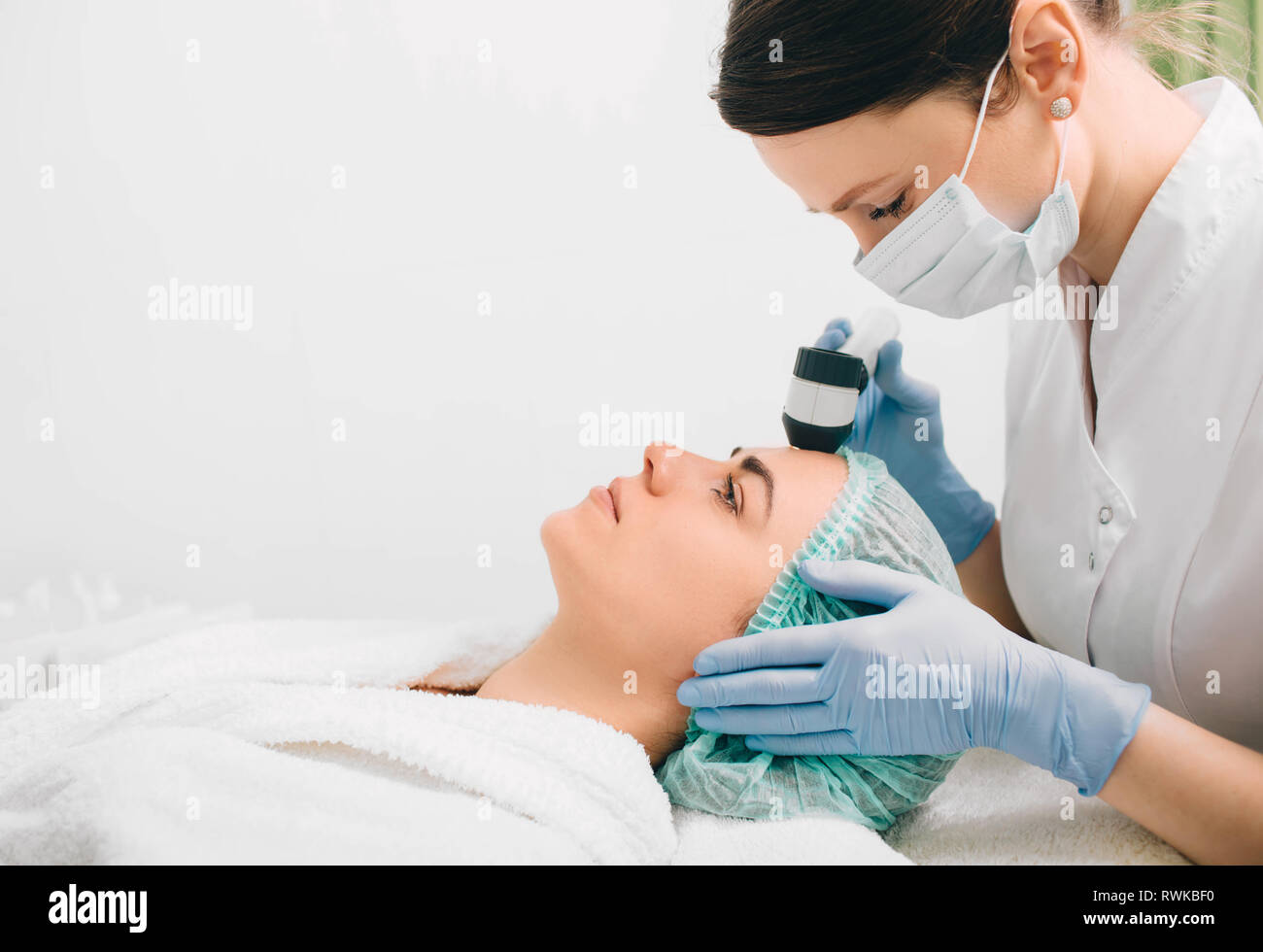 Dermatology dermatoscope hi-res stock photography and images - Alamy