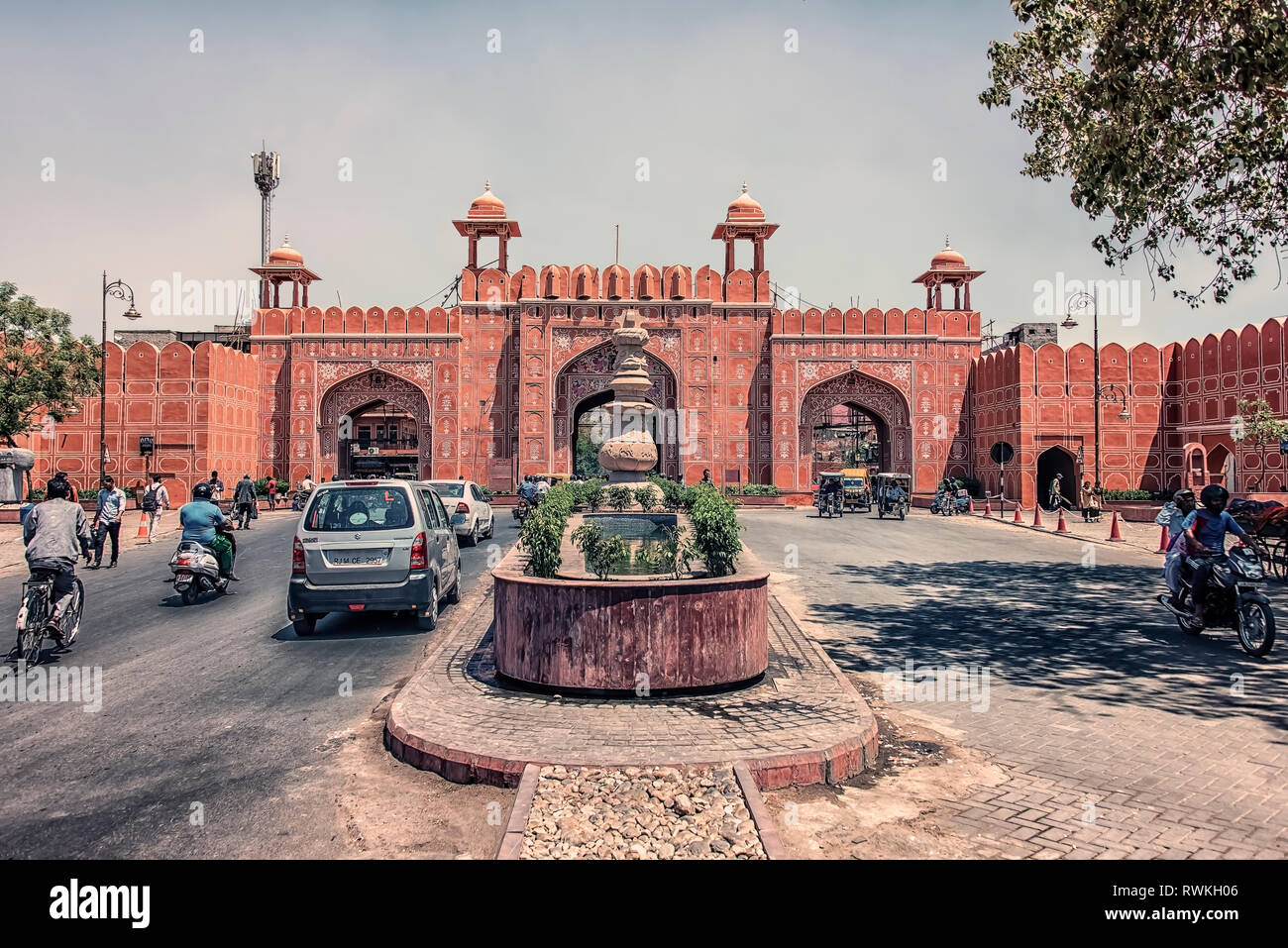 Pink city jaipur tourist hi-res stock photography and images - Alamy