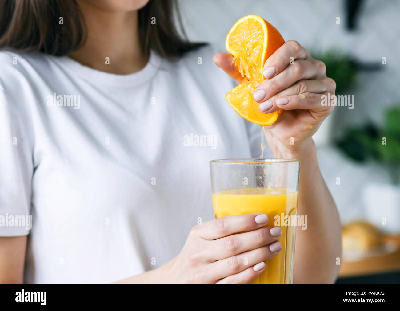 Woman squeezes hi-res stock photography and images - Alamy