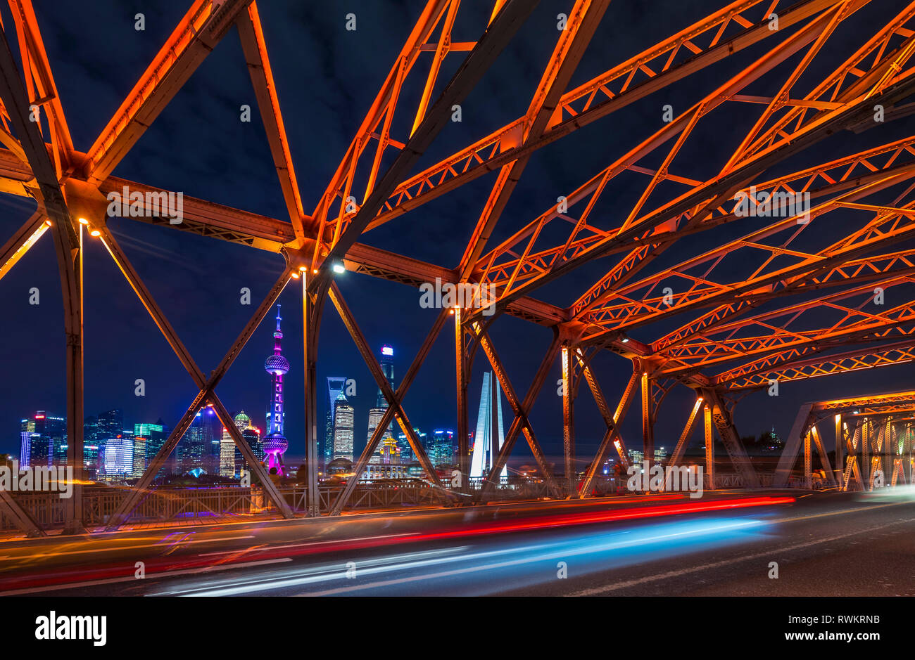 Waibaidu Bridge and Pudong skyline at night, Shanghai, China Stock ...