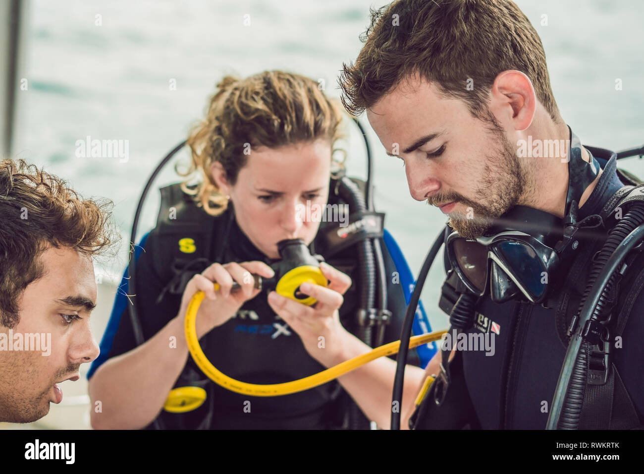 Scuba diver in water prepares hi-res stock photography and images - Alamy